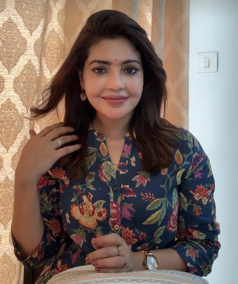 Kayal actress Subashini dies by suicide at Chennai home