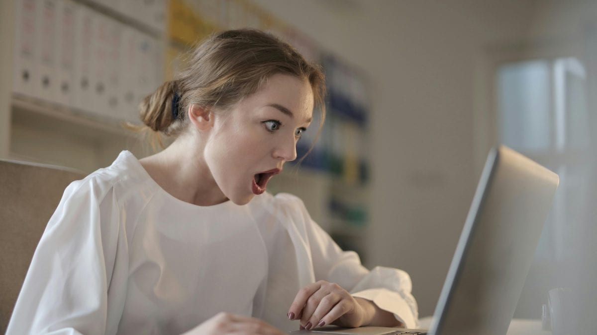 'They Are Nice To My Face': Manager Finds Team’s Secret Group Chat And ...