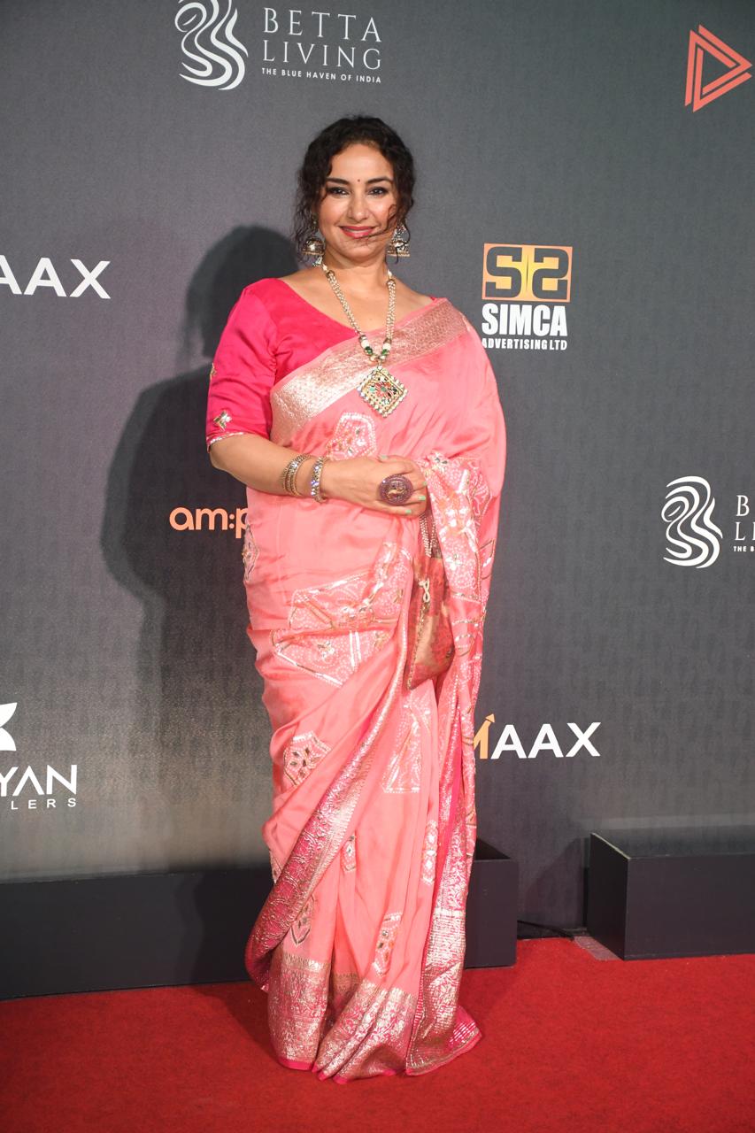 Dia Mirza, Shabana Azmi, Shruti Haasan Bring Timeless Saree Elegance To ...