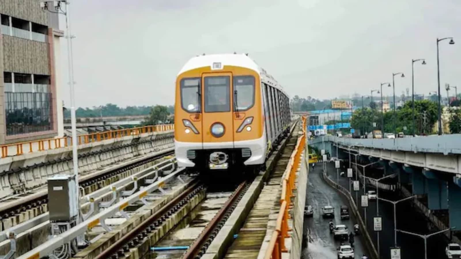 Bengaluru Metro Receives 13th Yellow Line Train, Peak-Hour Wait Set To ...