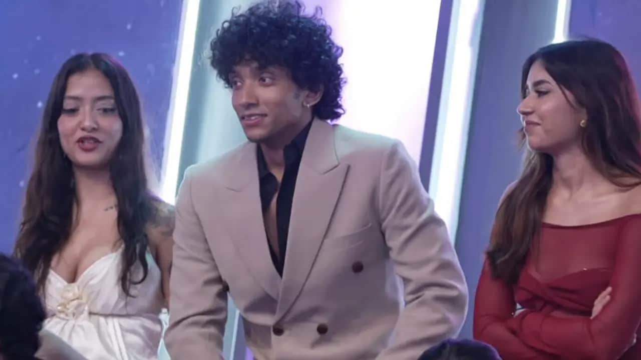 All The Explosive Tea On Splitsvilla's Yogesh-Ruru-Akanksha Drama: Pre ...