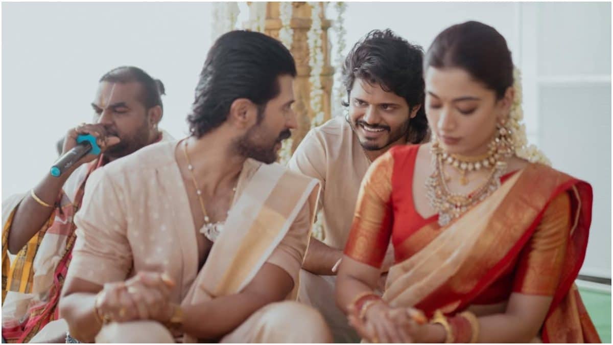 Vijay Deverakonda’s Birthday: Anand Deverakonda Wishes ‘Big Brother’ By ...