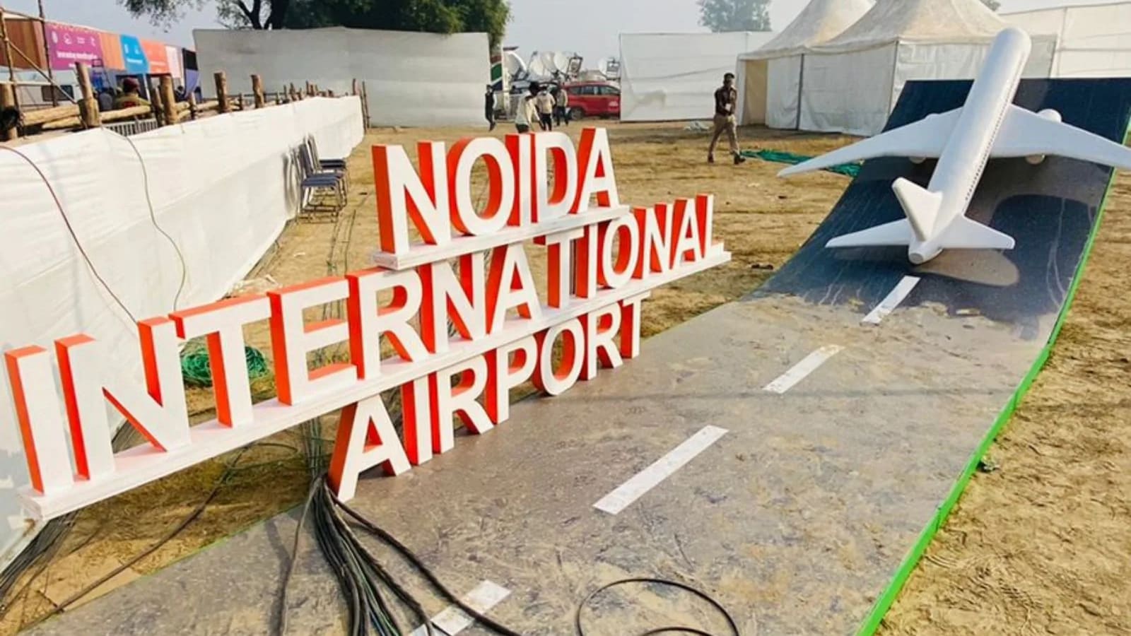 Delhi To Lucknow INR 3600 But Noida To Lucknow In INR 5000? Here's Why ...