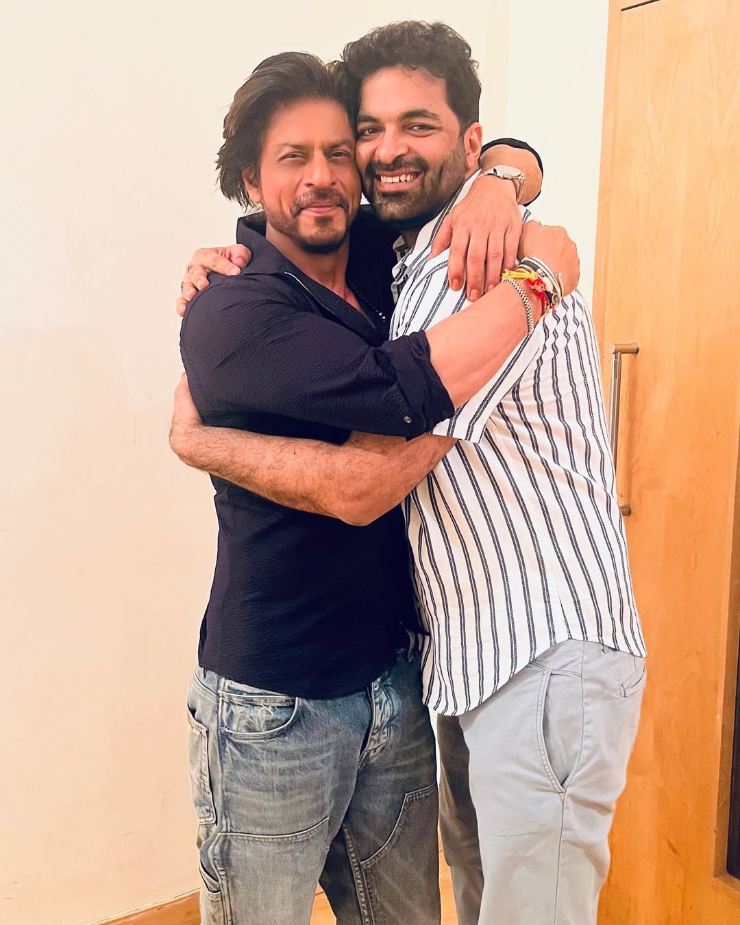 He Arrived In Mumbai With Just Rs 4000 – Today, He Is A Leading ...