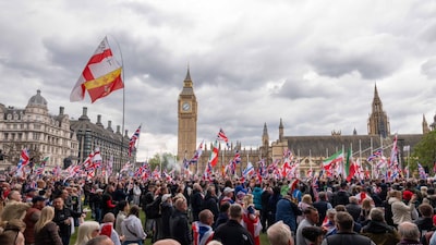 'Unite The Kingdom': Thousands March Through London For Far-Right Rally ...