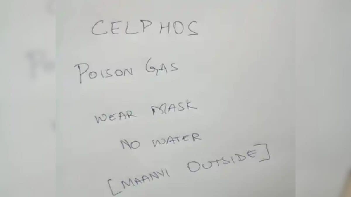 'Poison Gas, Wear Mask, No Water': Jobless Man Leaves Chilling Note For ...