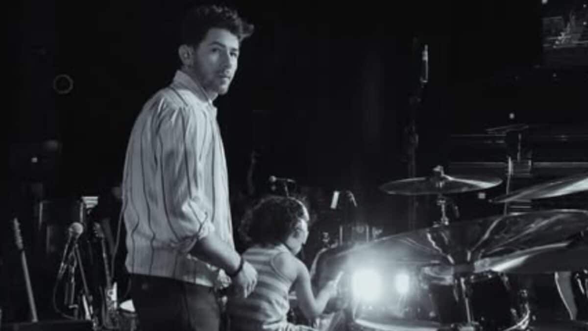 Priyanka Chopra's Daughter Malti Marie Turns Drummer In Nick Jonas ...