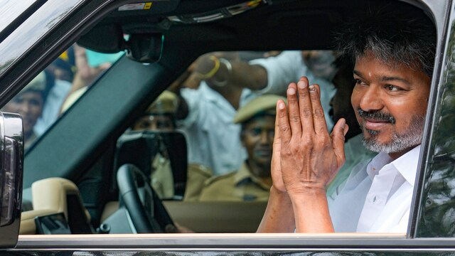 Tamil Nadu Government Formation News Live Updates: AIADMK Rules Out ...