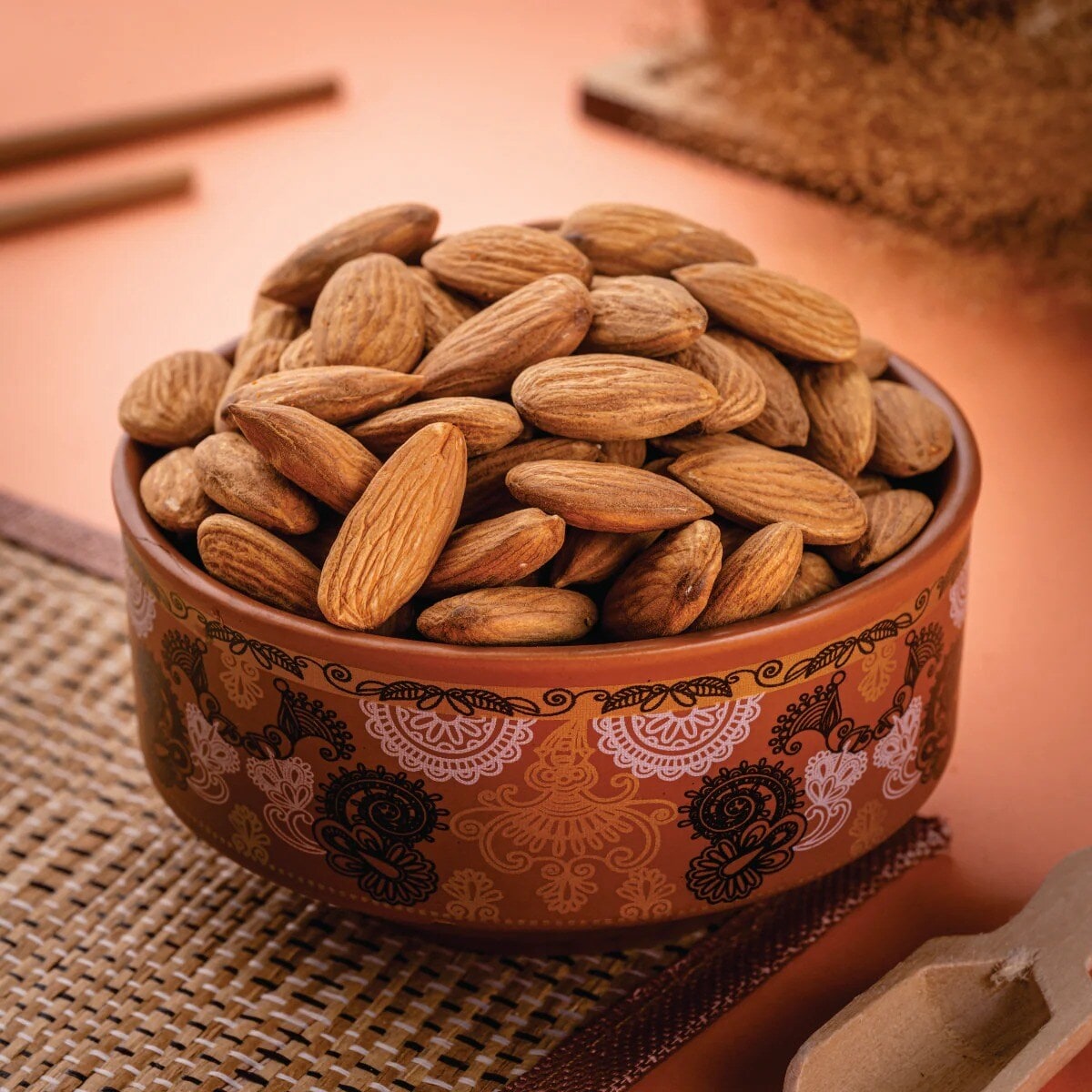 What Happens When You Eat Almonds Every Day? 10 Health Benefits Explained