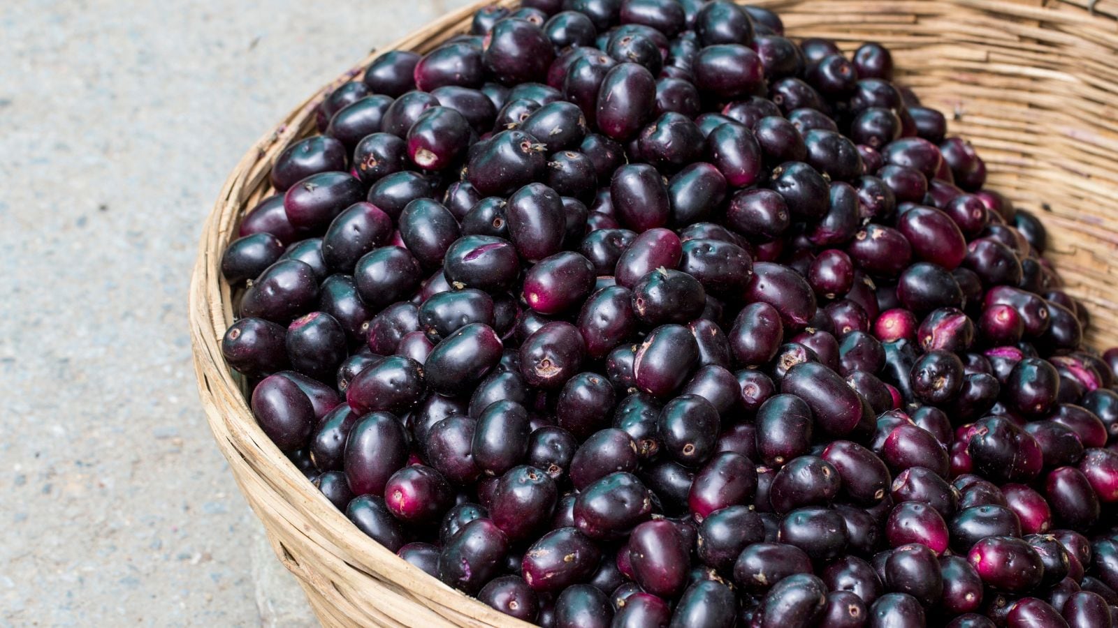 4 Delicious Jamun Drinks You Can Make In Minutes At Home — Check Recipes