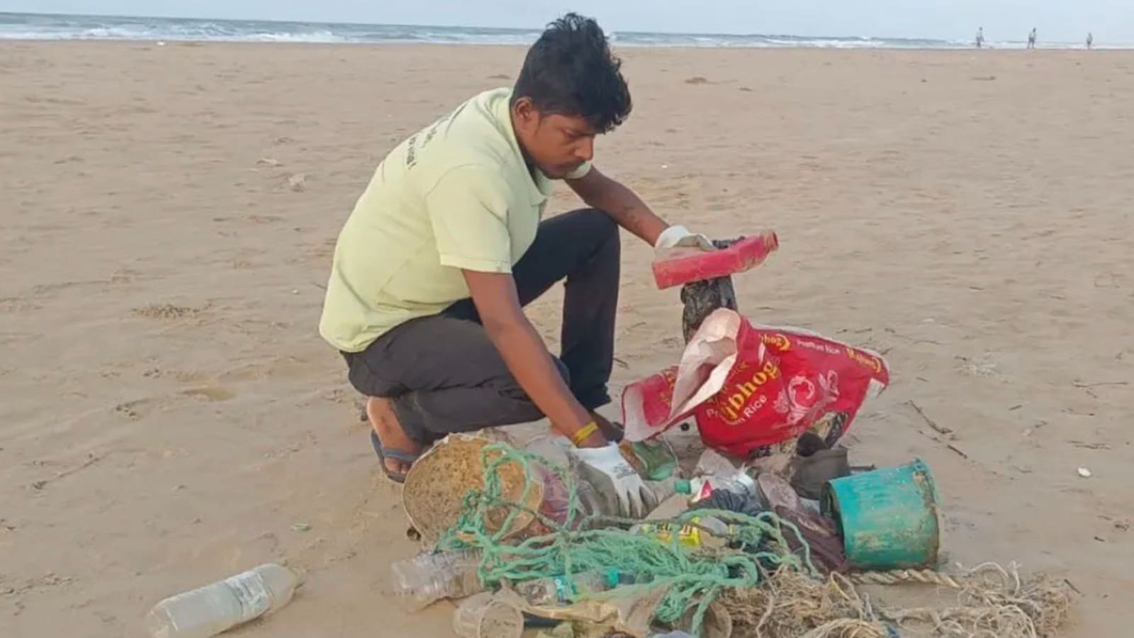 From Plastic To Purpose: Meet The Man Who Removed 6 Tonnes Of Waste ...