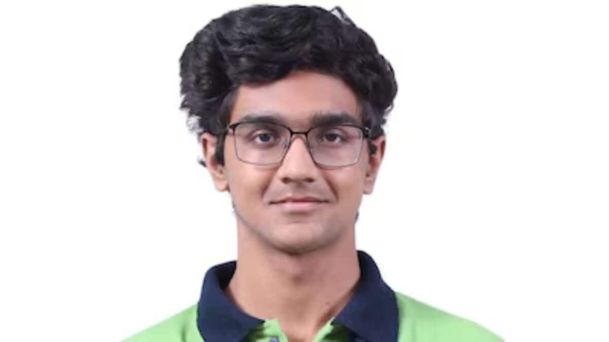 JEE Advanced 2026: Kabeer Chhillar Bags AIR 2, Misses Top Rank By A ...