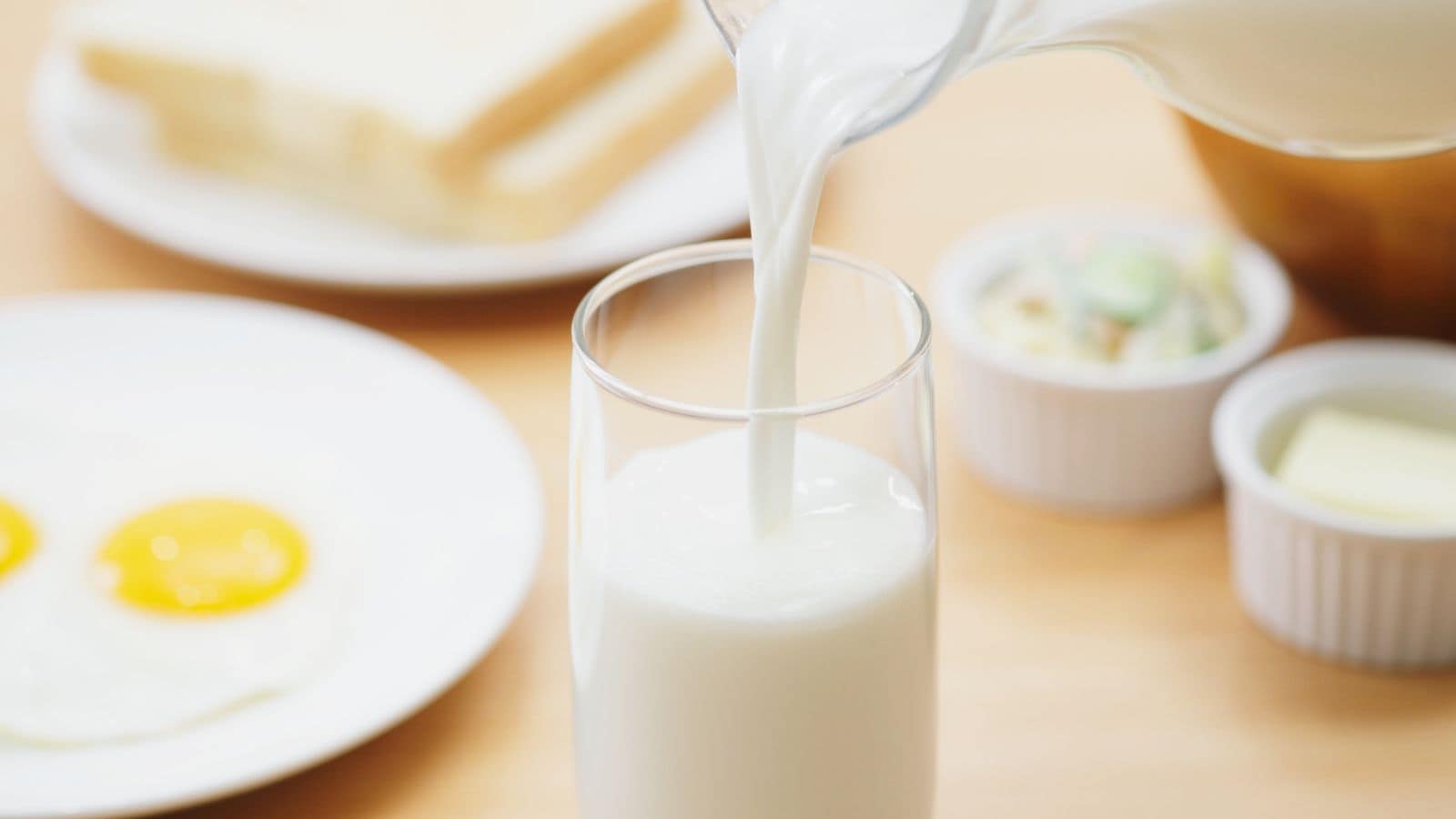 World Milk Day: Revisit Grandma's Milk Remedies For Sleeplessness, Sore ...