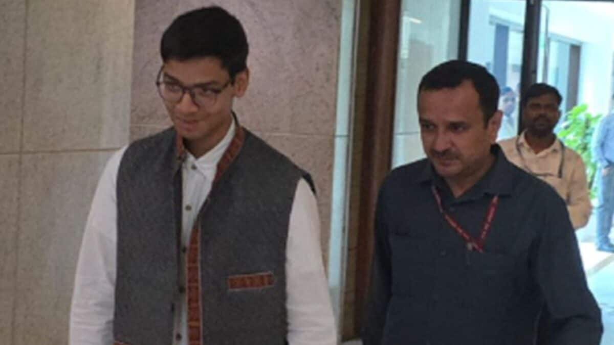 CBSE Student Sarthak Sidhant Flags OSM Tender Irregularities, Board ...