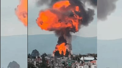 Fuel Tanker Carrying Suspected Stolen Gasoline Explodes In Mexico ...