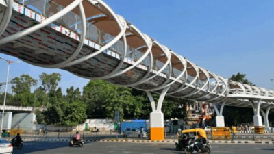 Mumbai's Metro Line 9 Corridor To Get 7 New Pedestrian Bridges | Check ...