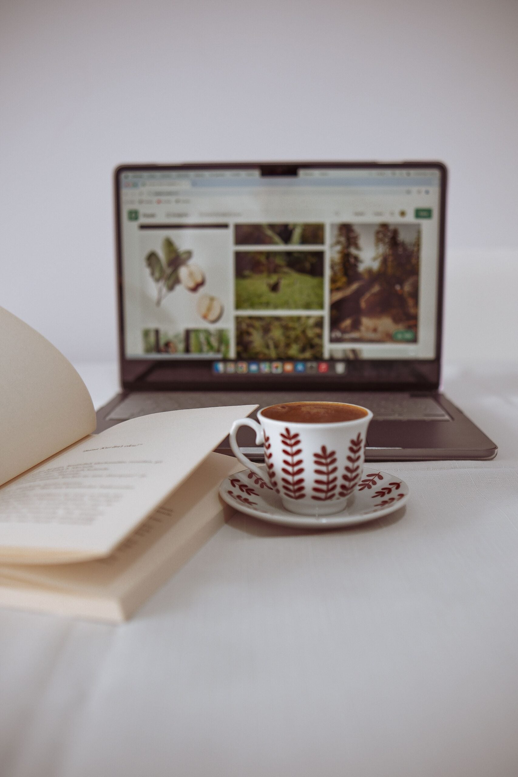 Can Your Morning Cup Of Tea Or Coffee Reveal Hidden Messages About Your ...