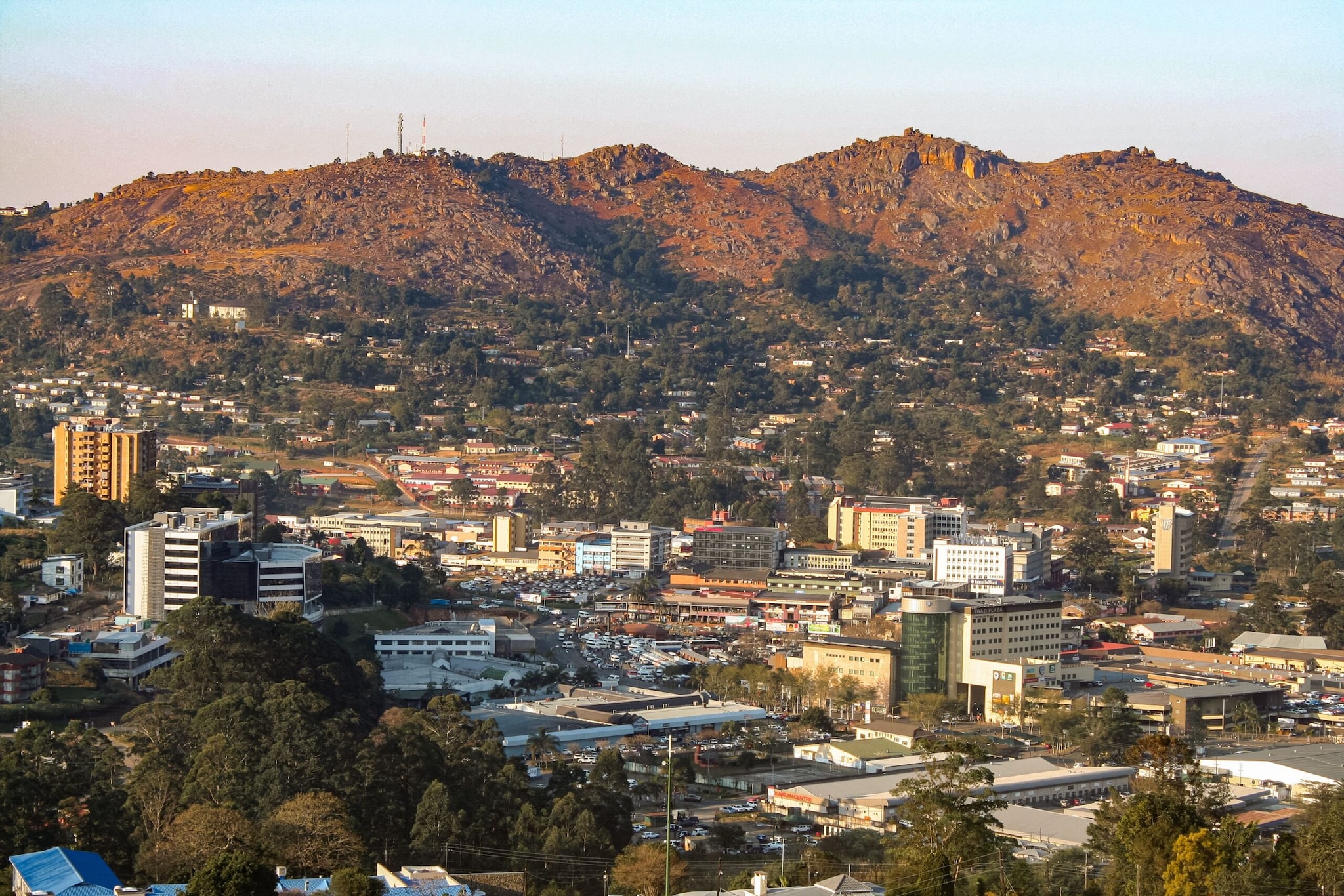 8 Countries With More Than One Capital To Add To Your Travel Bucket List