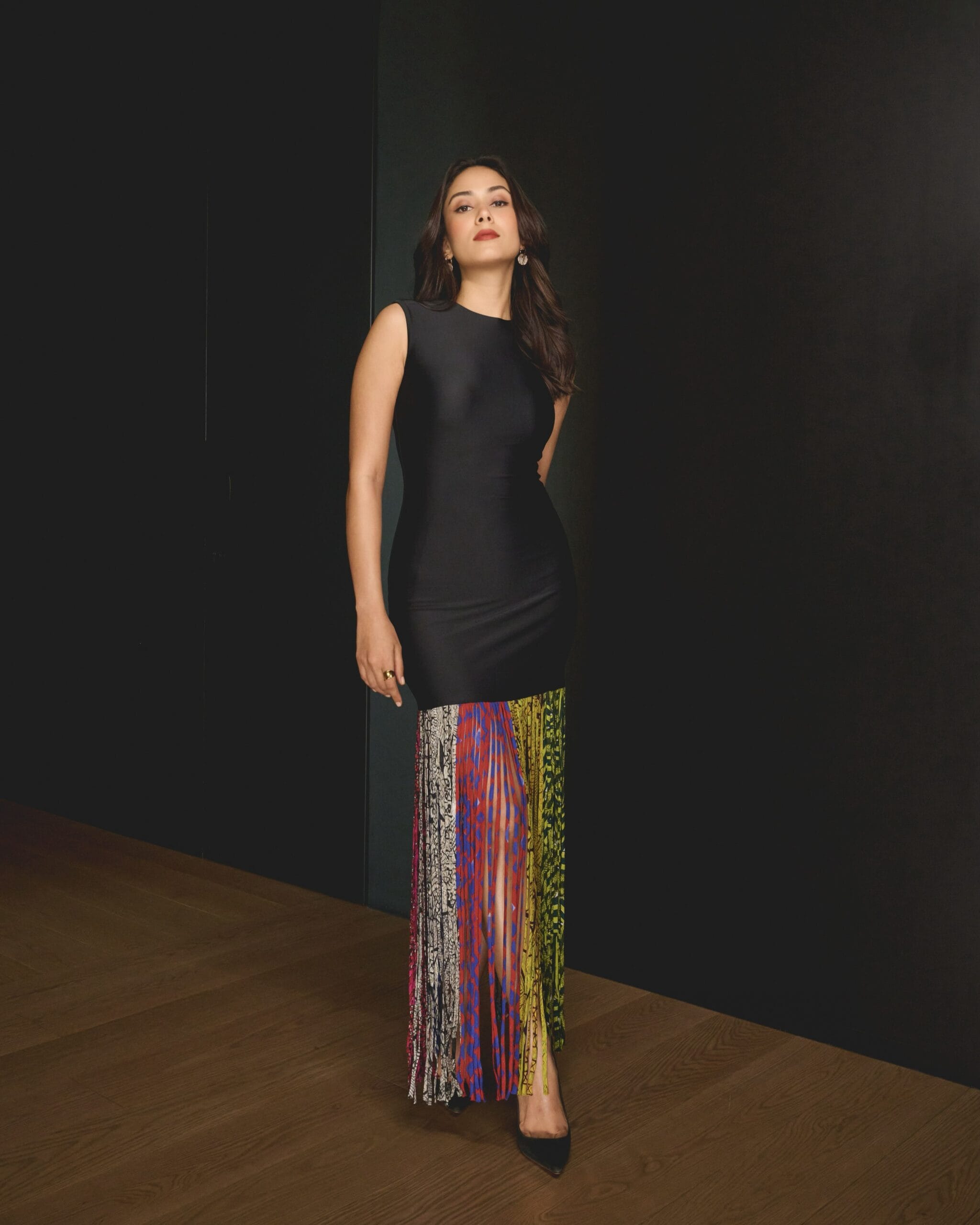Mira Rajput Just Made The Case For Colour In A Little Black Dress ...