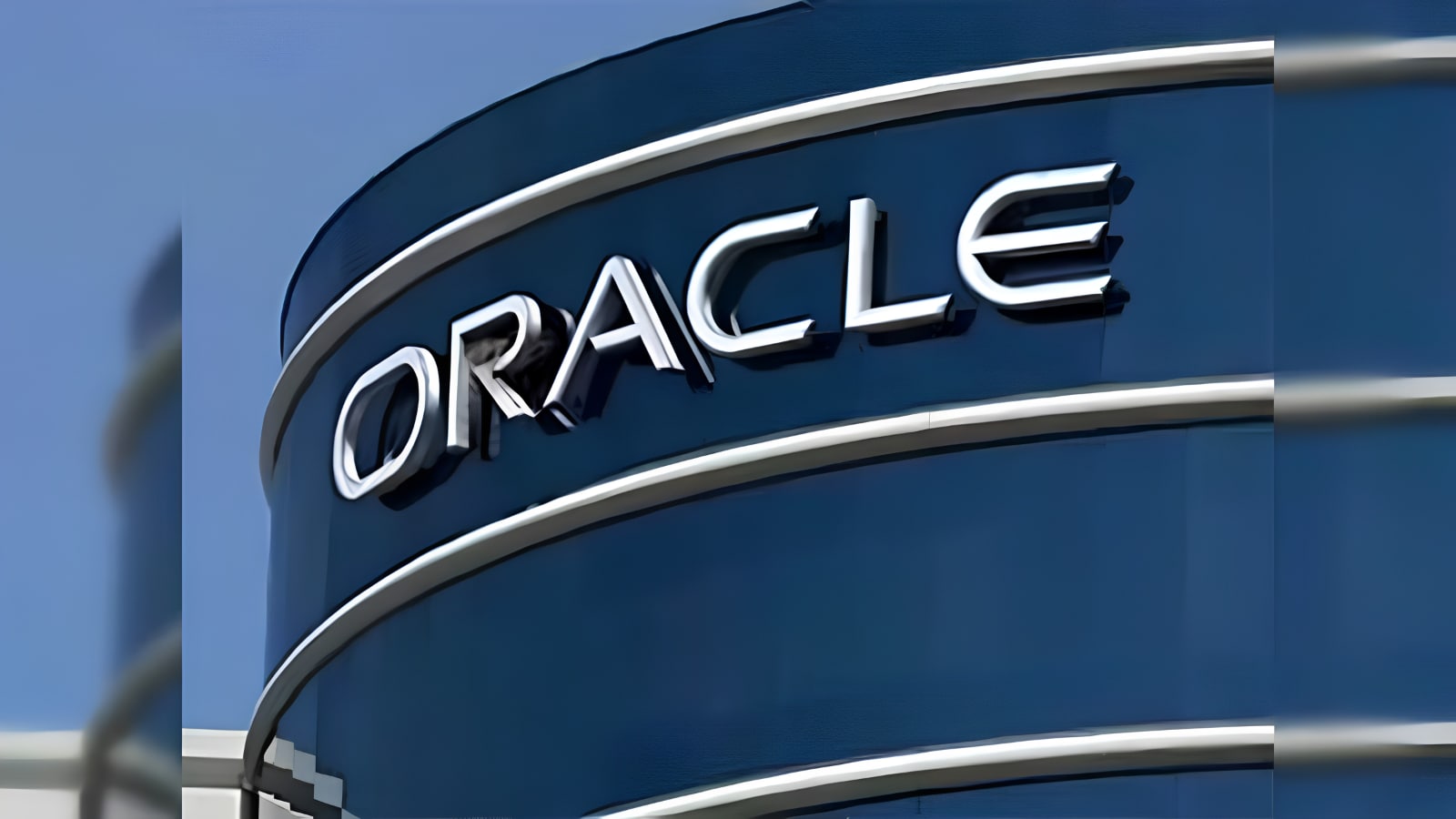 Oracle Layoffs: Employees Wake Up To 6 AM 'Role Elimination' Email ...