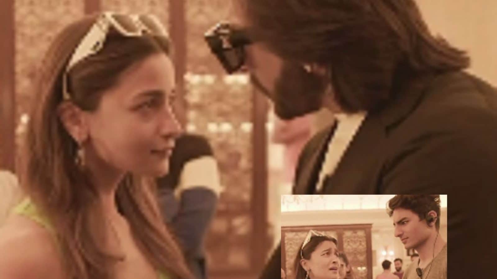 Alia Bhatt Recreating kareena kapoor poo from K3G as kabhi khushi kabhi ...