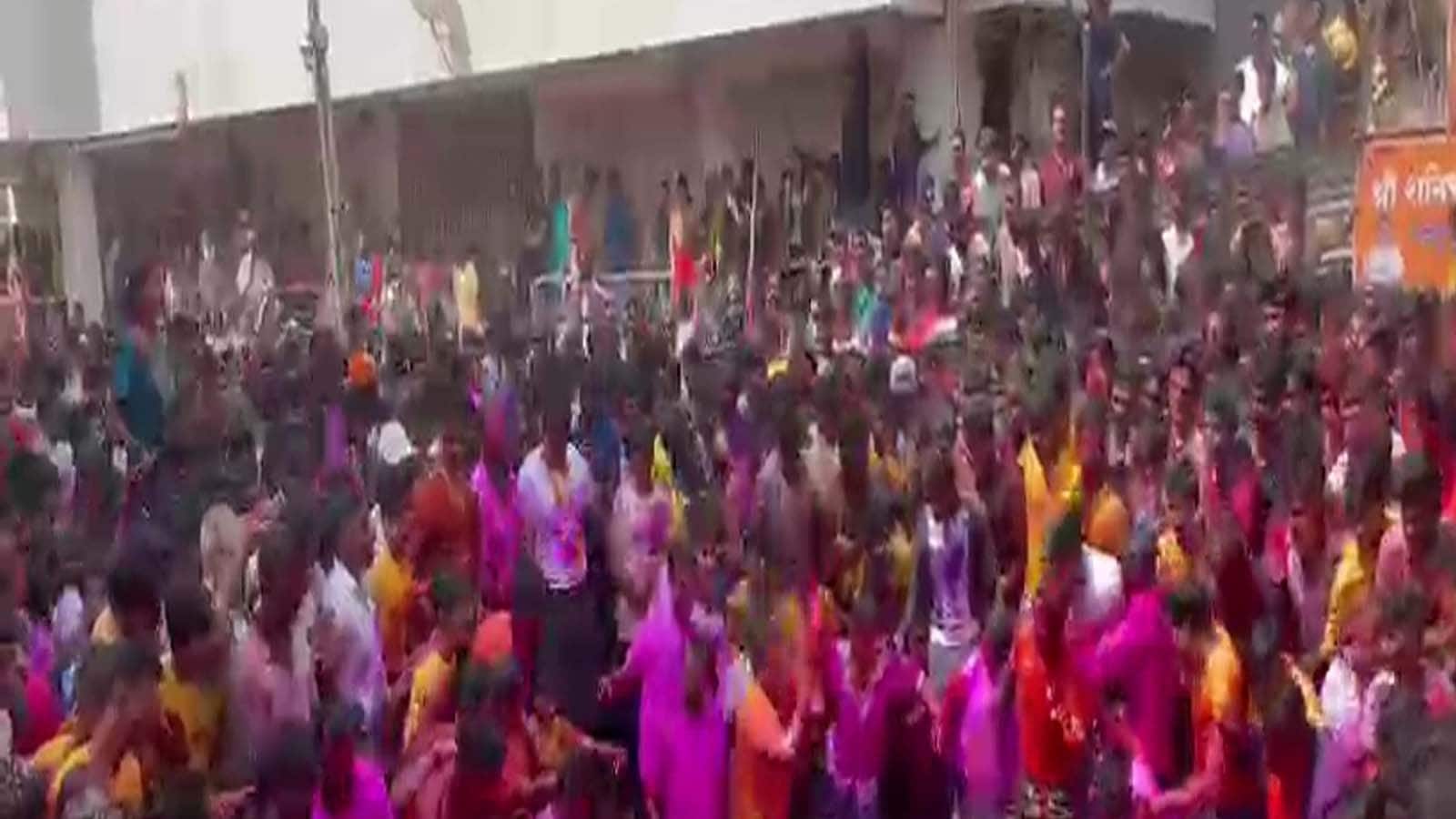 Historical 300 Year Tradition Peshwa Rahad Rangpanchami celebrated in ...