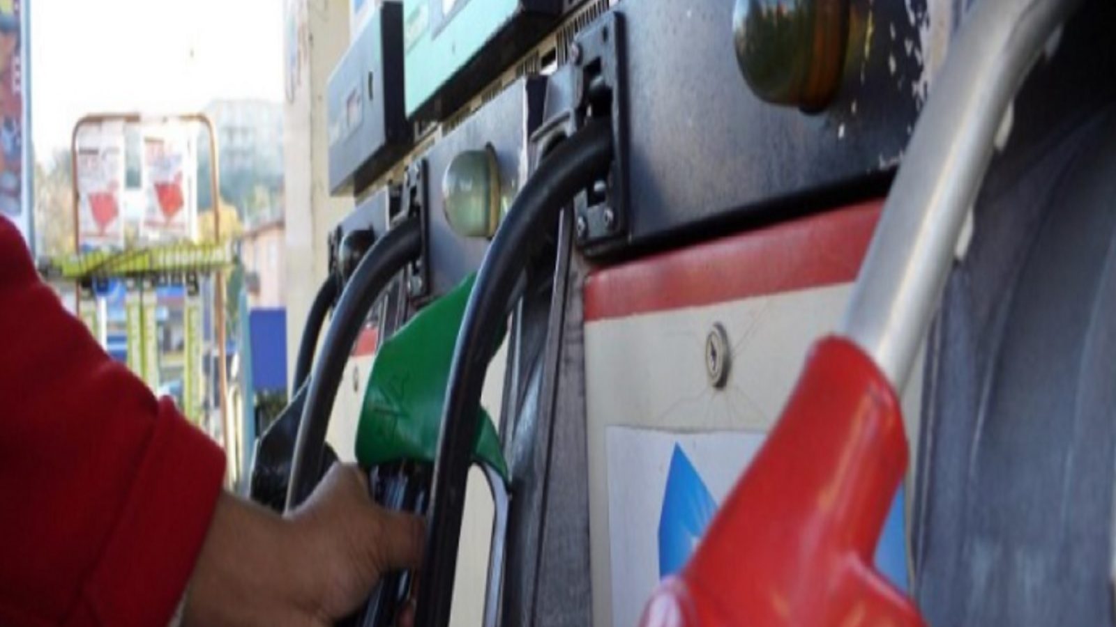 Petrol pump tips to avoid petrol cheat fraud how petrol pump fool you ...