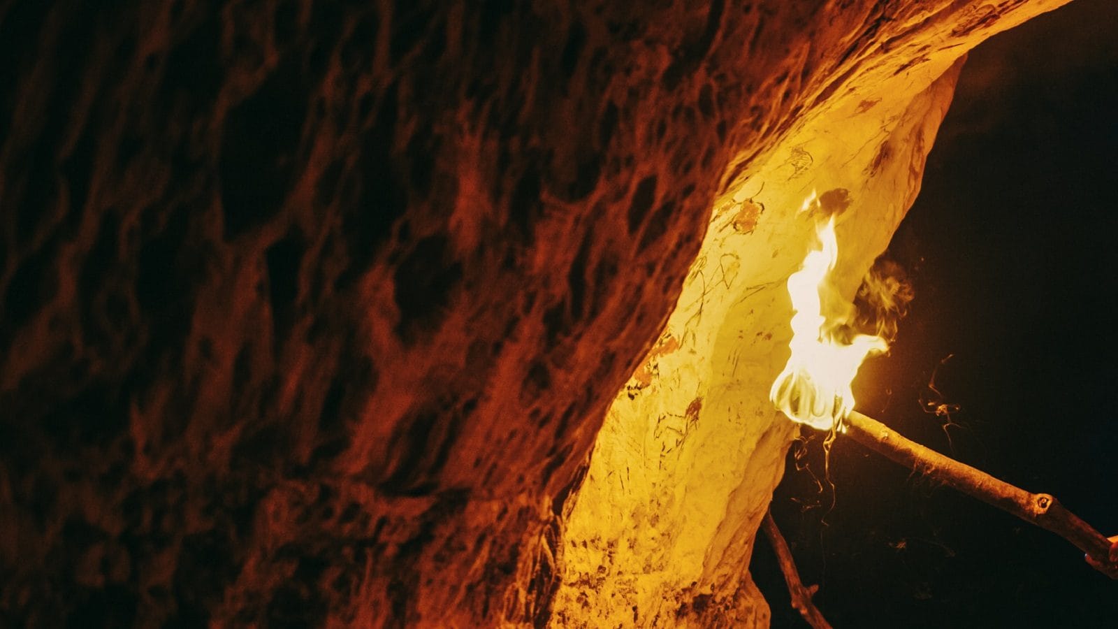 Prehistoric people created art by firelight cave painting new research ...