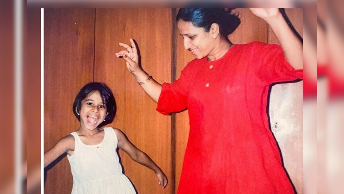 Mothers day marathi actress shreya bugade share her childhood photo ...