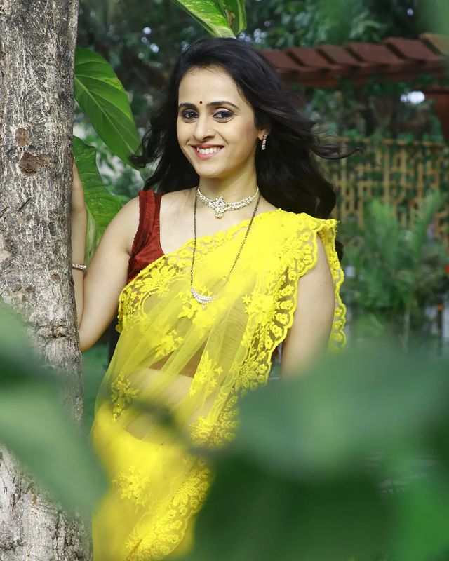 lek majhi durga fame actress sai ranade saree look viral on social ...