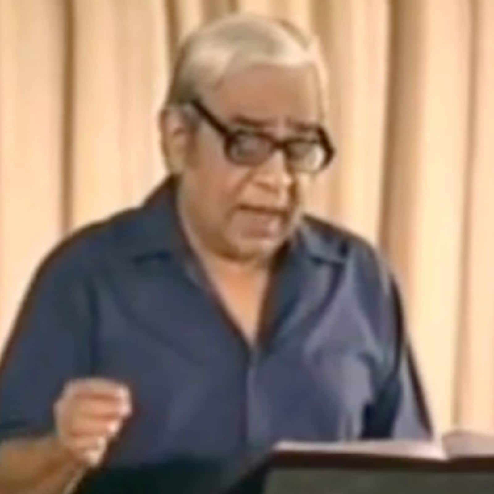 Pu la deshpande death anniversary artist who played pu la deshpande ...