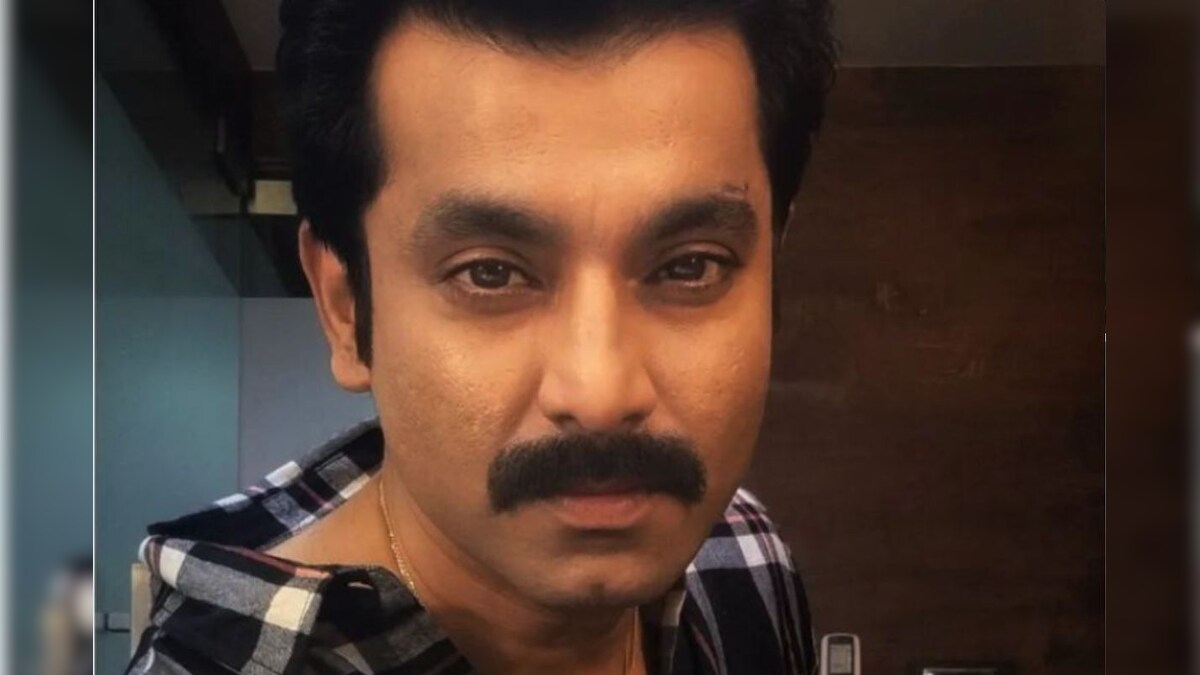 Sntosh juvekar new marathi film wrap celebration special post for team ...