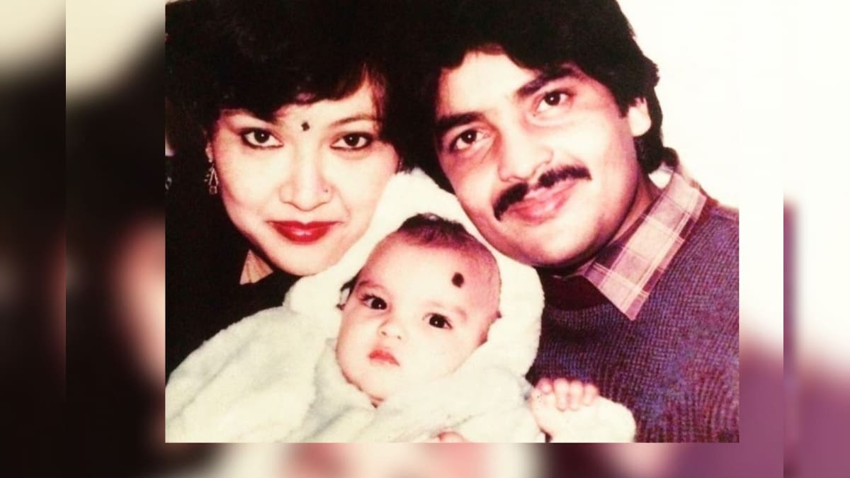 Fathers daye 2022 singer host actor aditya narayan share his childhood ...