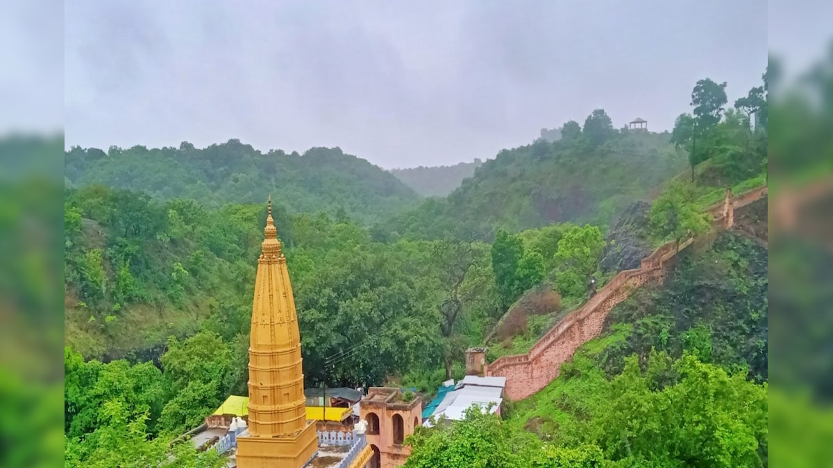 Ramalinga temple is the place where Rama drew water by shooting arrows ...