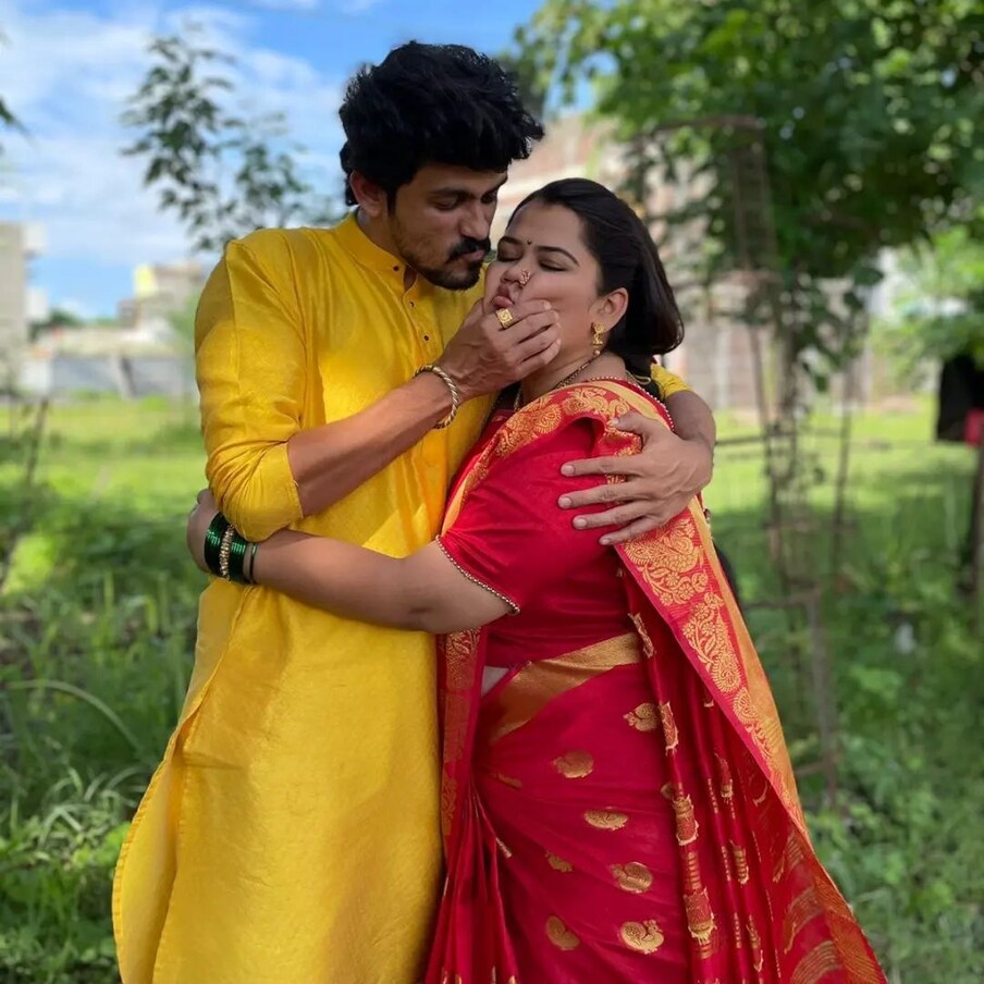 Sundara manamadhe bharli fame Akshaya naik and Sameer paranjape new ...