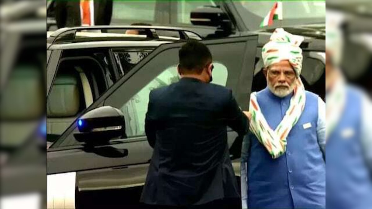 Know the details pm modi powerful car range rover sentinel price ...