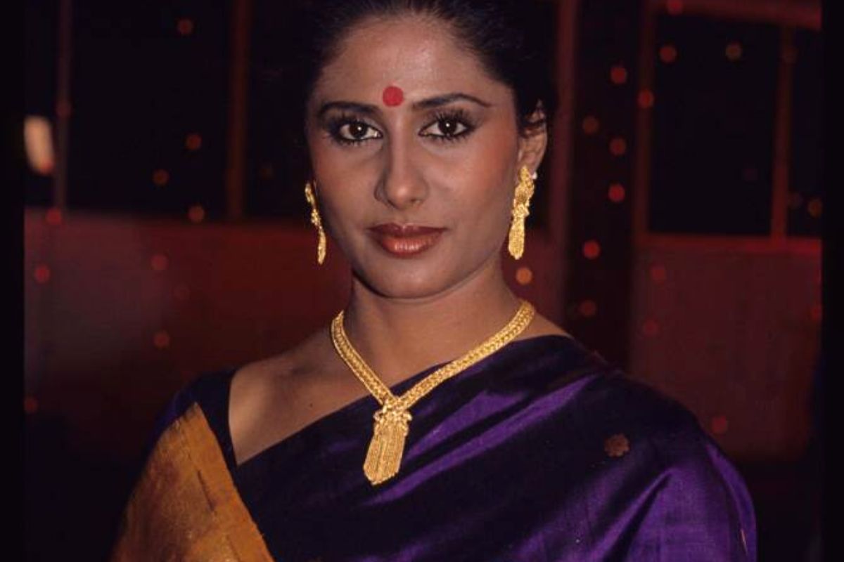 Smita Patil Birthday: अभिनेत्री स्मिता पाटील यांची कधीच पूर्ण होऊ शकली ...