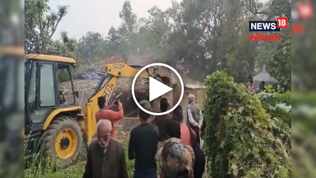 VIDEO: प्रेयसीला लाथाबुक्क्यांनी तुडवणारा गजाआड; सरकारने घरावरही चालवला ...