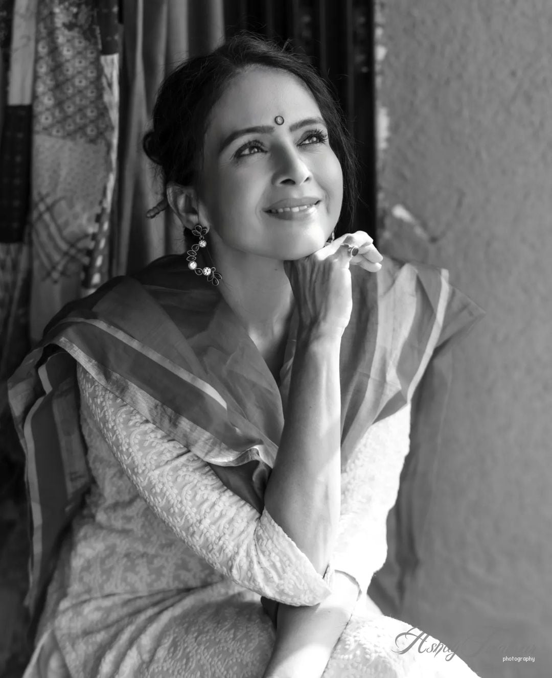 Aishwarya Narkar : 'माझी पन्नाशी झाली नाहीये'; ऐश्वर्या नारकरनी सांगितलं त्यांचं खरं वय – News18 ...