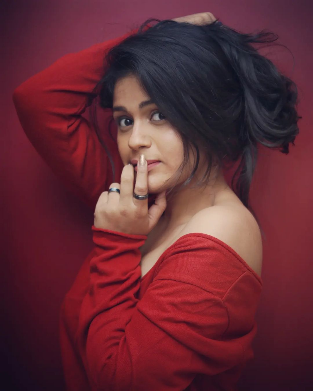 आयेशानं सोडली 'रंग माझा वेगळा'?; अभिनेत्री विदिशा म्हसकरची नव्या ...