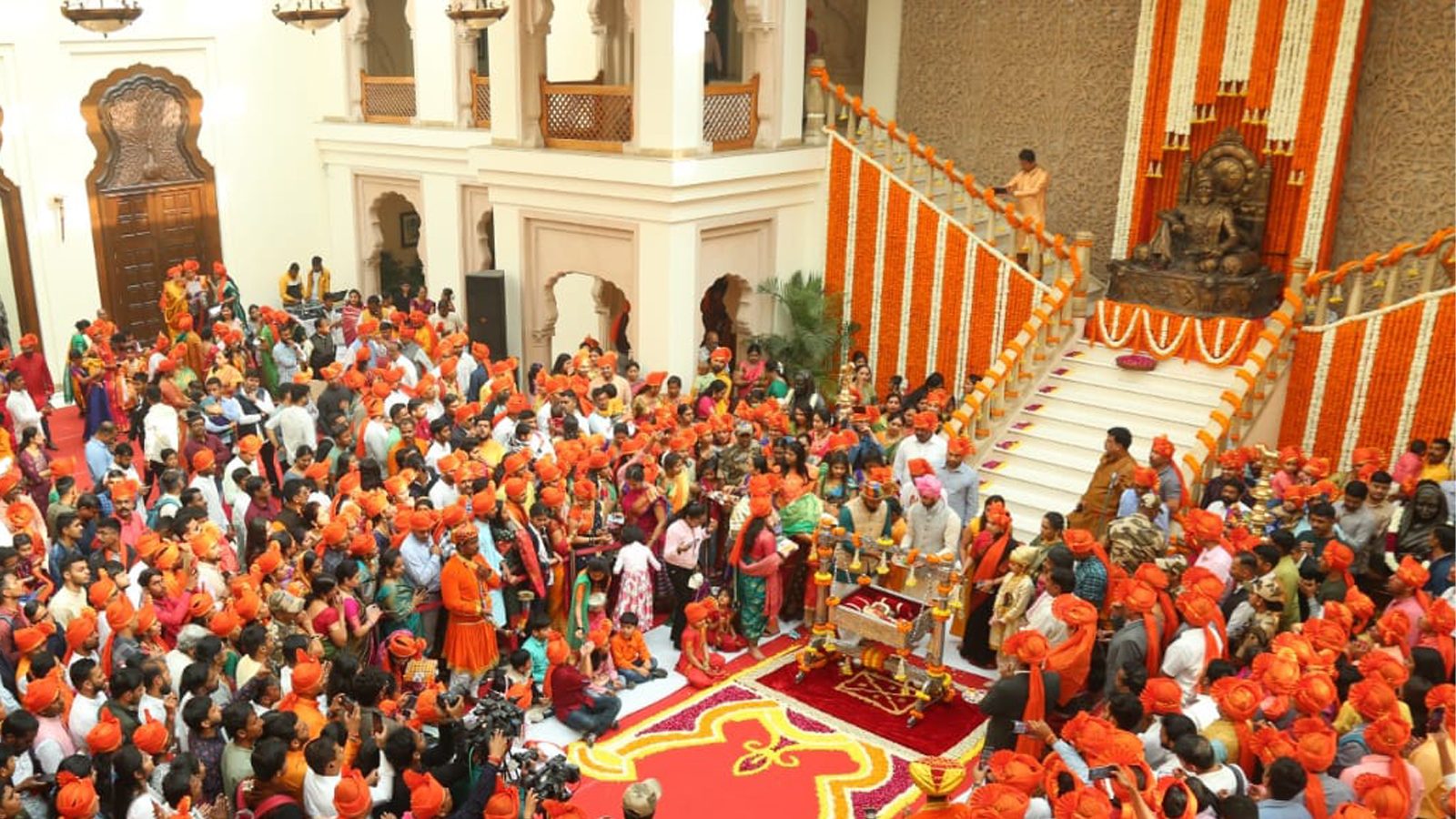 राजधानी दिल्लीत घुमला 'जय शिवाजी, जय भवानी'चा जयघोष; शिवजयंतीचे खास ...
