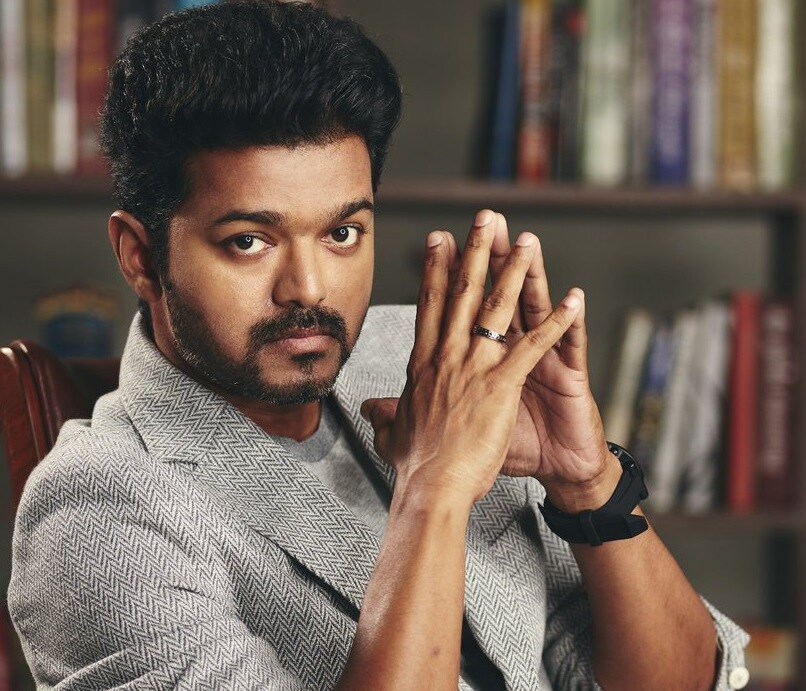 Guess the name : रात्र रात्र रडायचा; सोप्पा नव्हता थलापति बनण्याचा ...