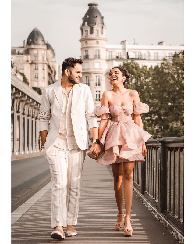 Guess Who : 24व्या वर्षी अभिनेत्रीनं केलं लग्न; कधी परदेशात तर कधी ...