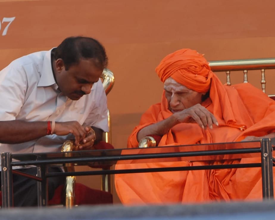 PHOTOS: Shivakumara swamiji passes away : ಕಾಯಕ ಯೋಗಿಯ ಸನ್ನಿಧಾನದಲ್ಲಿ ...