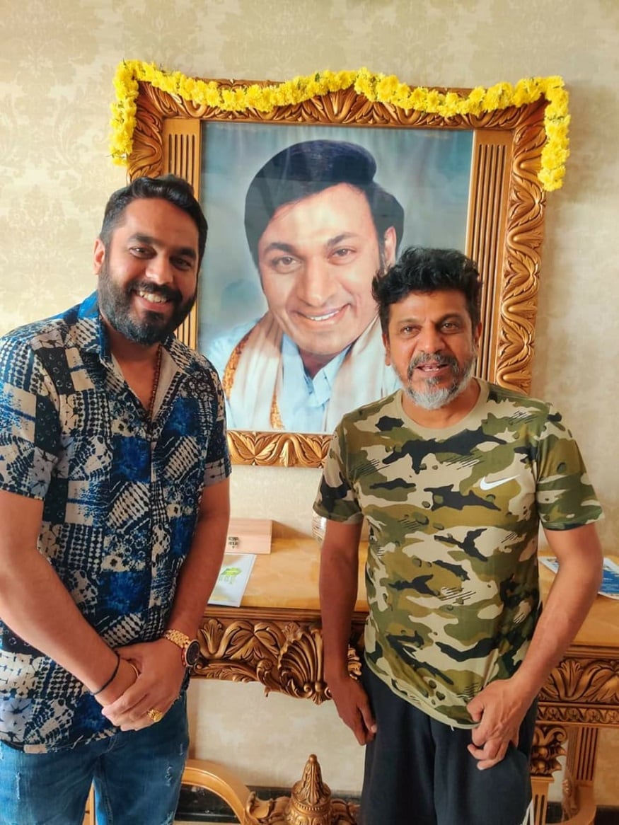 'ಅವನೇ ಶ್ರೀಮನ್ನಾರಾಯಣ' ನೋಡಿ ಬರುವಾಗ ಸಿನಿಮೀಯ ರೀತಿಯಲ್ಲೇ ಕಳ್ಳರನ್ನು ಹಿಡಿದ ...