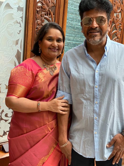 ಹುಟ್ಟುಹಬ್ಬದ ಸಂಭ್ರಮದಲ್ಲಿ ಗೀತಾ ಶಿವರಾಜ್ ಕುಮಾರ್ : ಇಲ್ಲಿವೆ ಅಪರೂಪದ ಫೋಟೋಗಳು ...