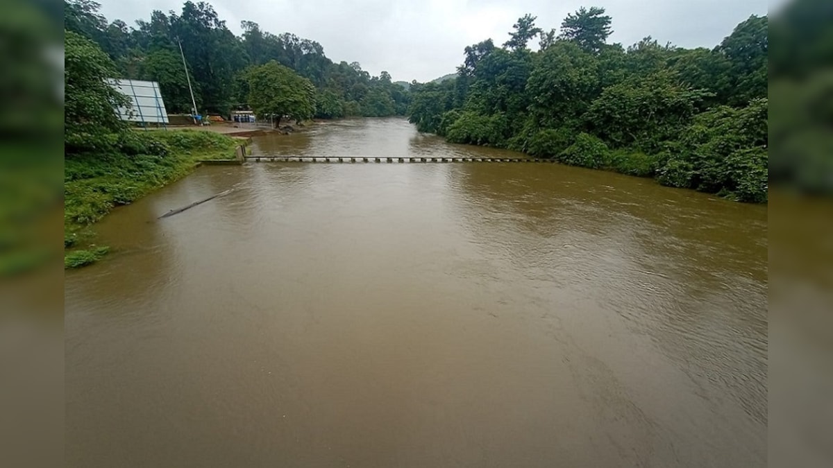 Kumaradhara River: ಮೈದುಂಬಿ ಹರಿಯುತ್ತಿದೆ ಕುಮಾರಧಾರ ನದಿ; ಇಲ್ಲಿವೆ ಫೋಟೋಗಳು ...