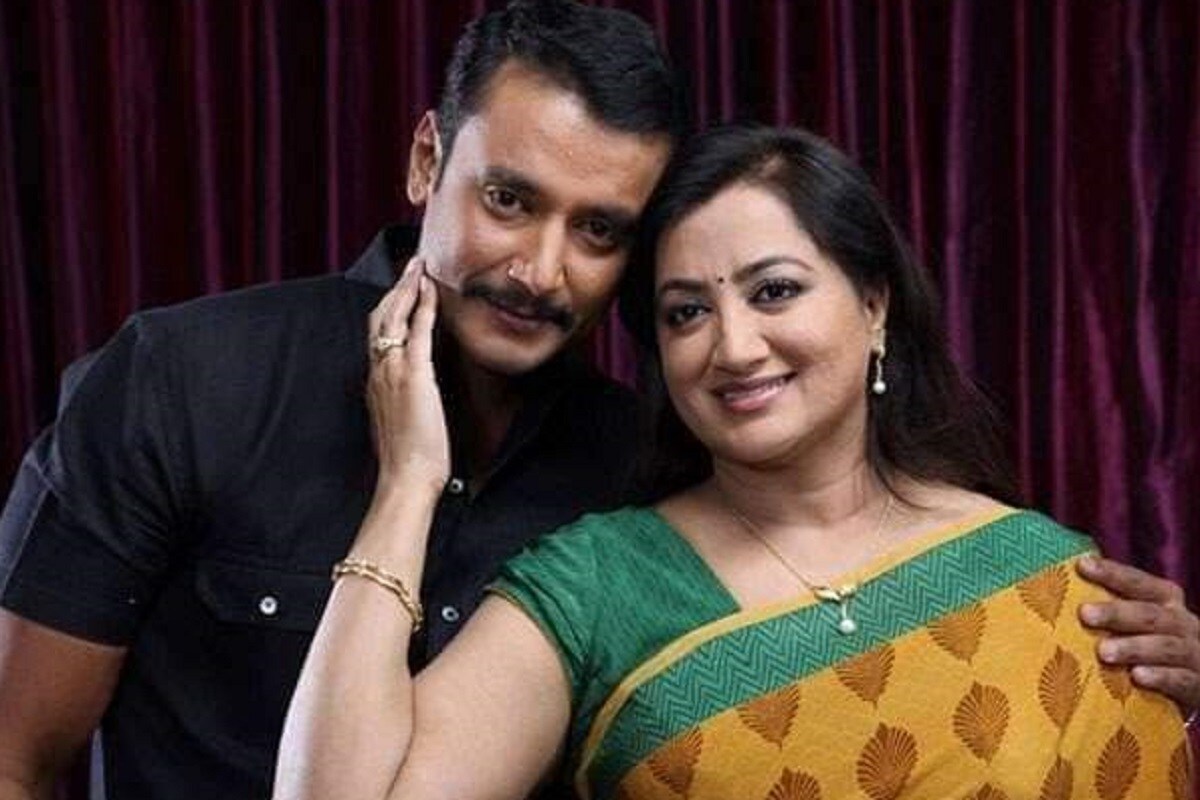 News18 Kannada - HBD Sumalatha Ambareesh: ಮದರ್ ಇಂಡಿಯಾಗೆ ಹುಟ್ಟುಹಬ್ಬದ ಶುಭ ...