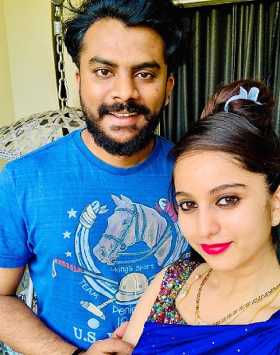 ಮದುವೆಯಾದ ನಂತರ ಸ್ಟೈಲ್ ಬದಲಾಯಿಸಿದ ನಿವೇದಿತಾ ಗೌಡ: ವೈರಲ್ ಆಗುತ್ತಿವೆ ಫೋಟೋಗಳು ...