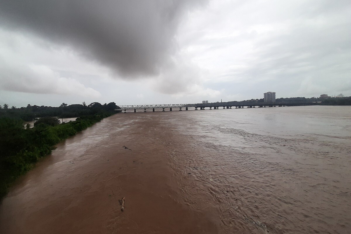 Karnataka Rain: ಘಟ್ಟ ಪ್ರದೇಶಗಳಲ್ಲಿ ಭಾರೀ ಮಳೆ; ದಕ್ಷಿಣ ಕನ್ನಡದಲ್ಲಿ ಅಪಾಯದ ...